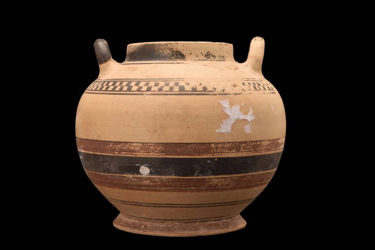 Messapian Pottery Lebes Gamikos