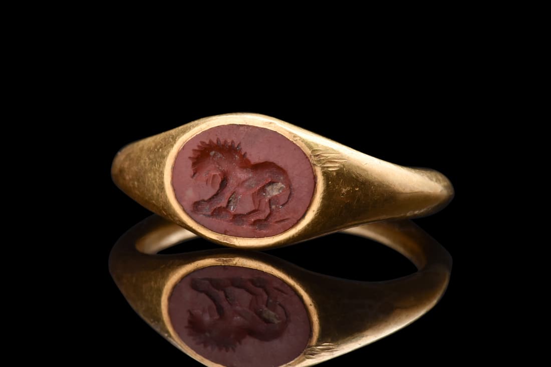 Roman Jasper Intaglio With Lion In Gold Ring Auction