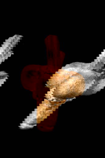 Bactrian Gold Pendant Decorated With Four Gold Pearls