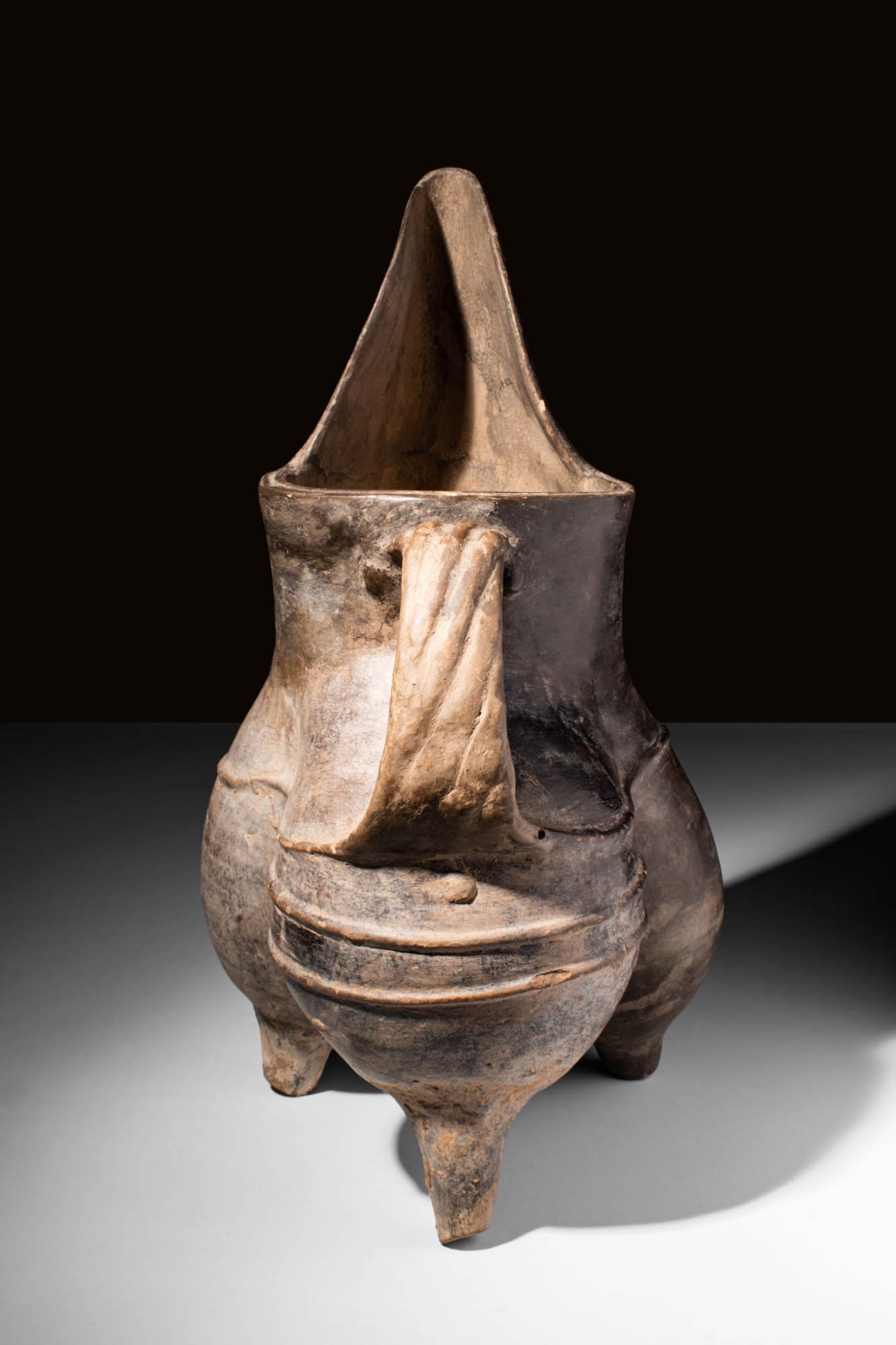 Chinese Neolithic Longshan Pottery Gui Jar Auction