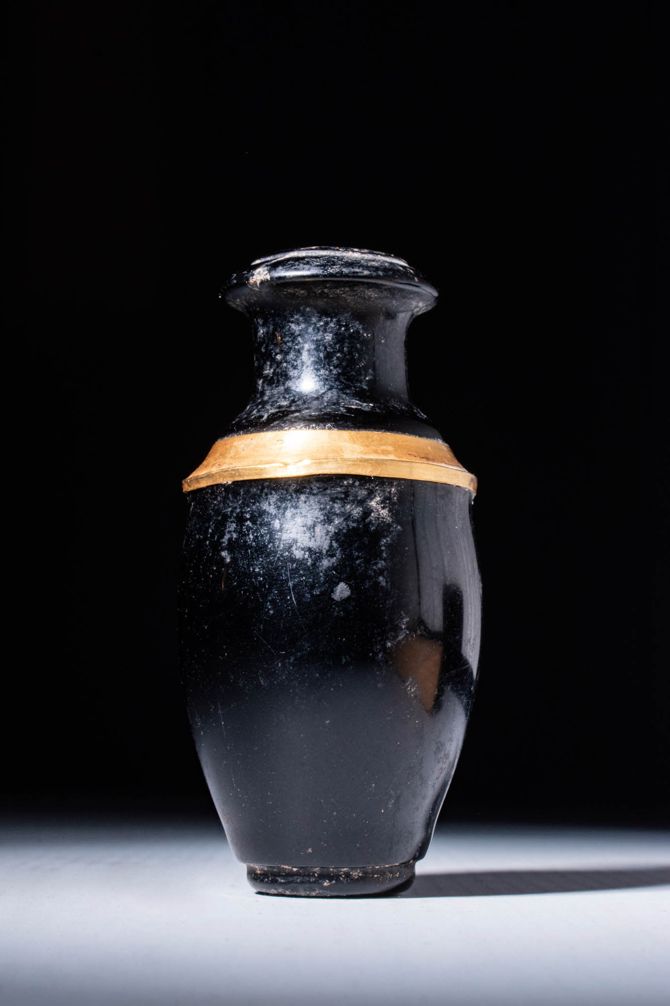 Egyptian Obsidian Jar With Gold Band - Superb Auction