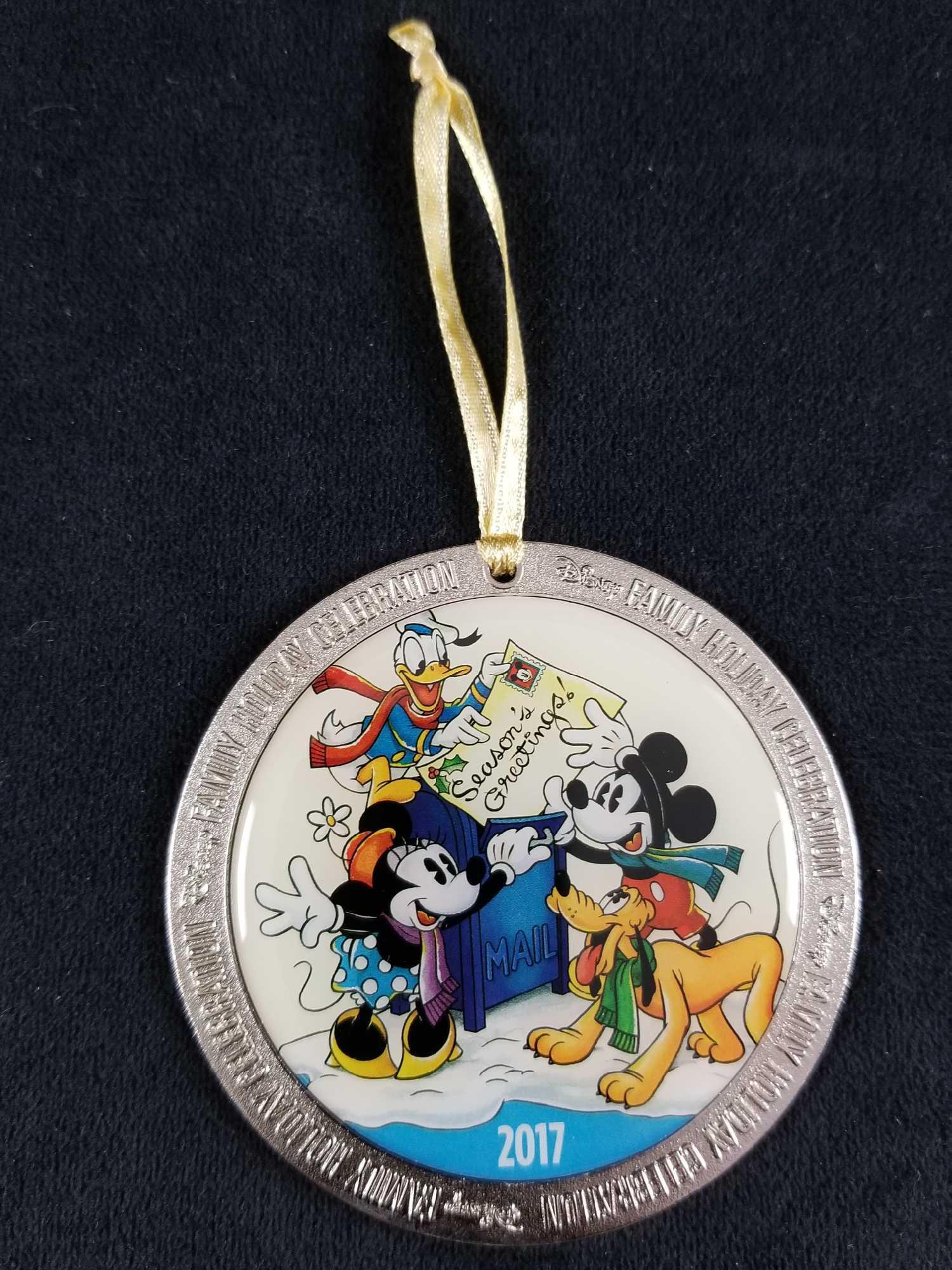 Walt Disneys Cast Member Family Holiday Celebration