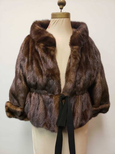 Vintage Fur Auction! 2019-12-08 Auction - 381 Price Results - Rapid ...