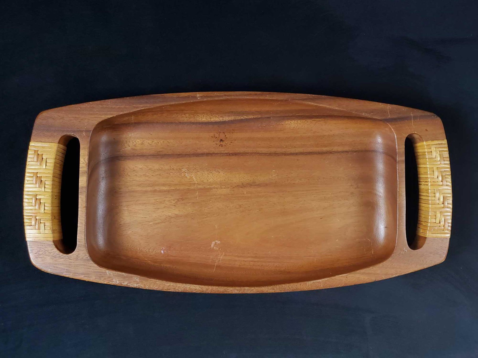 Carabao Philippine Wooden Monkey Pod Serving Tray