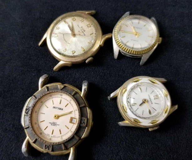 Lot of 4 Vintage Watches Without Bands - Nov 09, 2020 | Rapid Estate ...