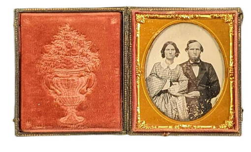 Antique Tintype Portrait W Gutta Percha Case Couple