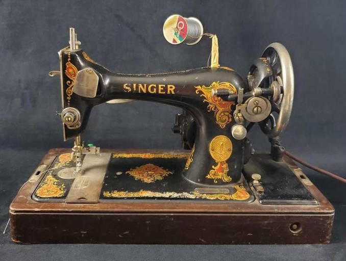 Singer Portable 128 Sewing Machine (#0440) on Jan 05, 2022 | Rapid ...
