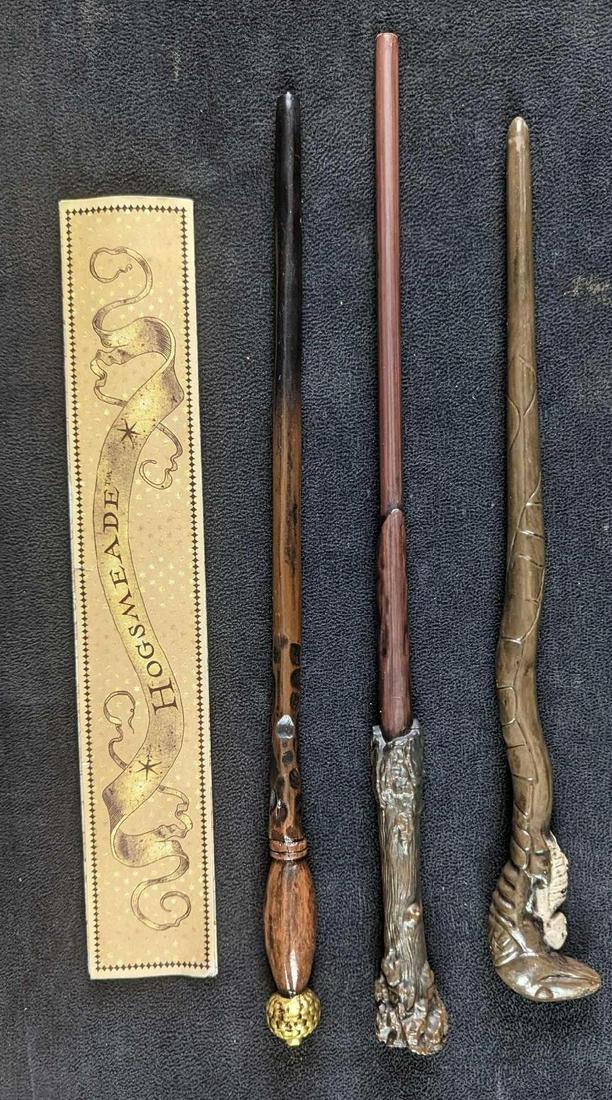Interactive Ivy & Harry Potter Wands Universal Studios
