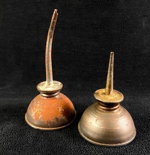 Two Antique Mini Oil Cans (#0399) on Jun 07, 2022 | Rapid Estate ...