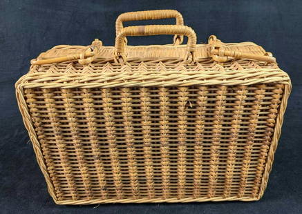 Vintage Coracle Wicker Picnic Basket