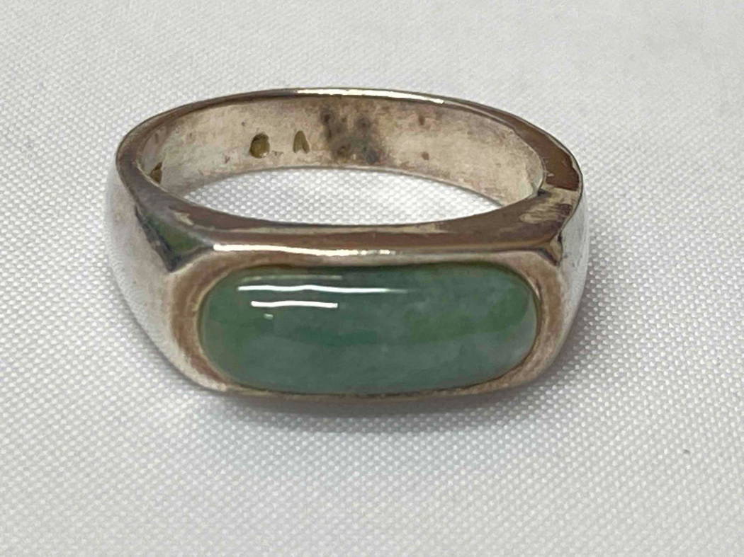 Vintage Jade Sterling Silver Ring
