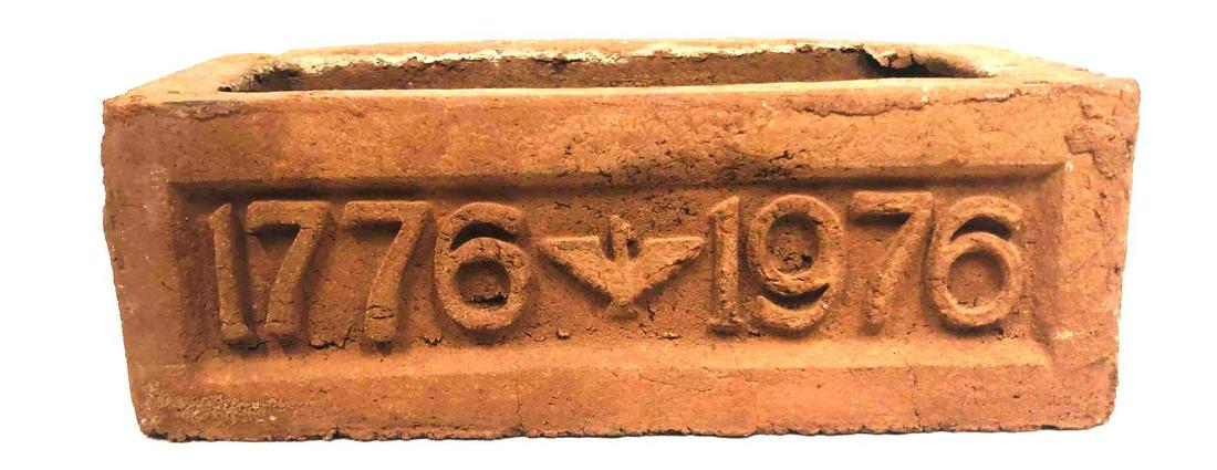 1776 1976 Commemorative Eagle Brick
