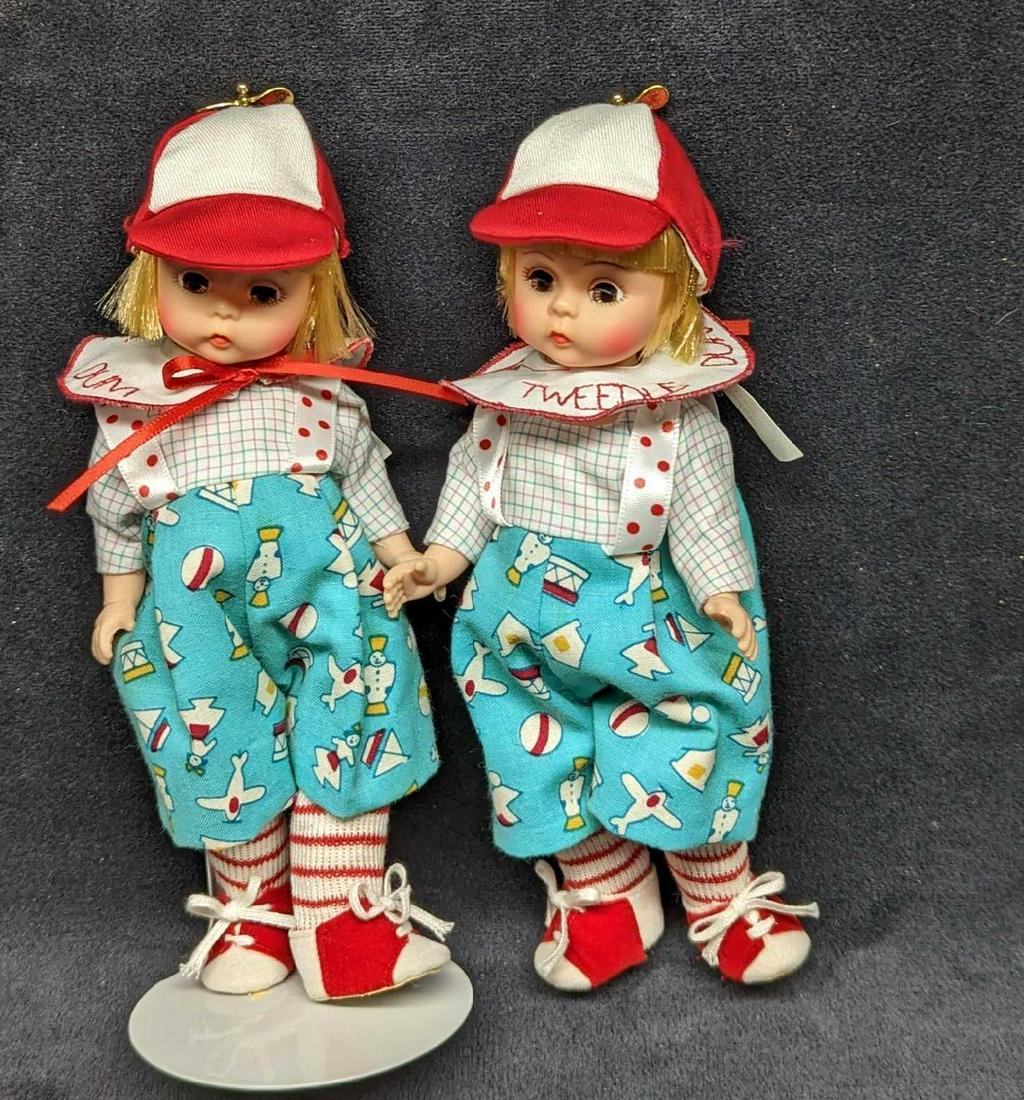 Madame Alexander Tweedledee & Tweedledum Dolls Auction