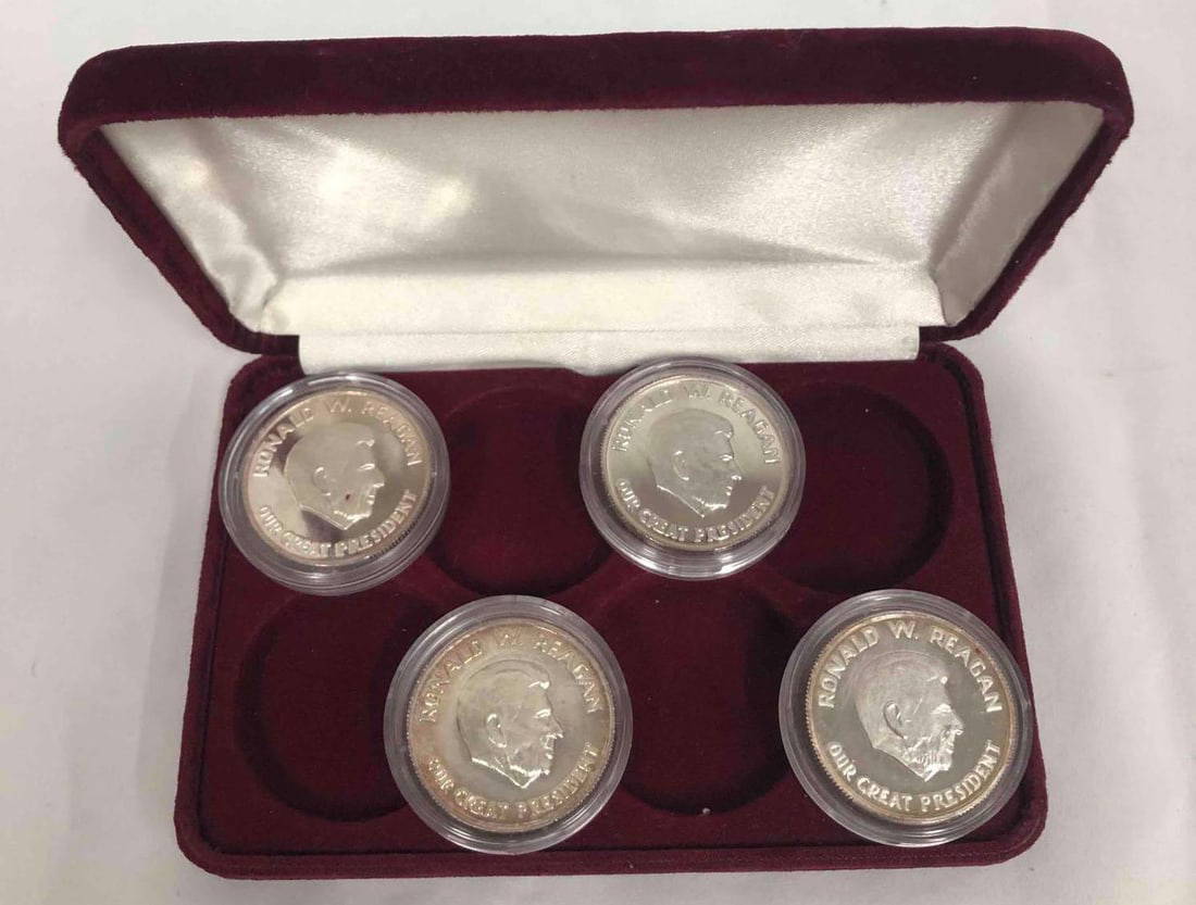4 Unique Ronald Reagan Coins In Case .999 Fine Silver Auction