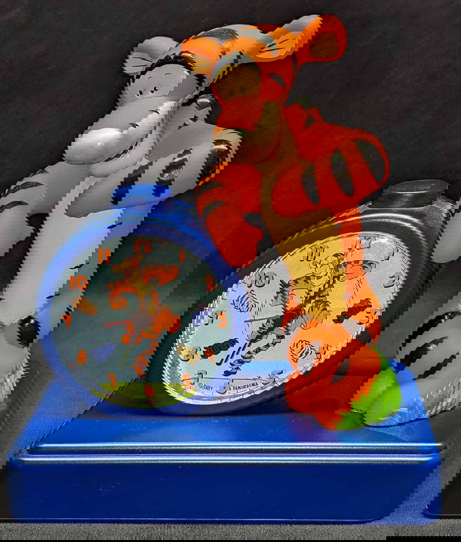 Disney Winnie The Pooh Tigger Talking Alarm Clock Auction