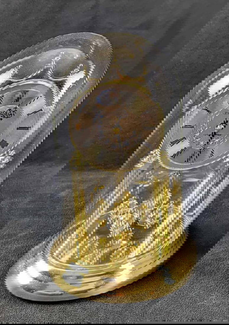 Loricron Quartz Anniversary Clock Reproduction Auction