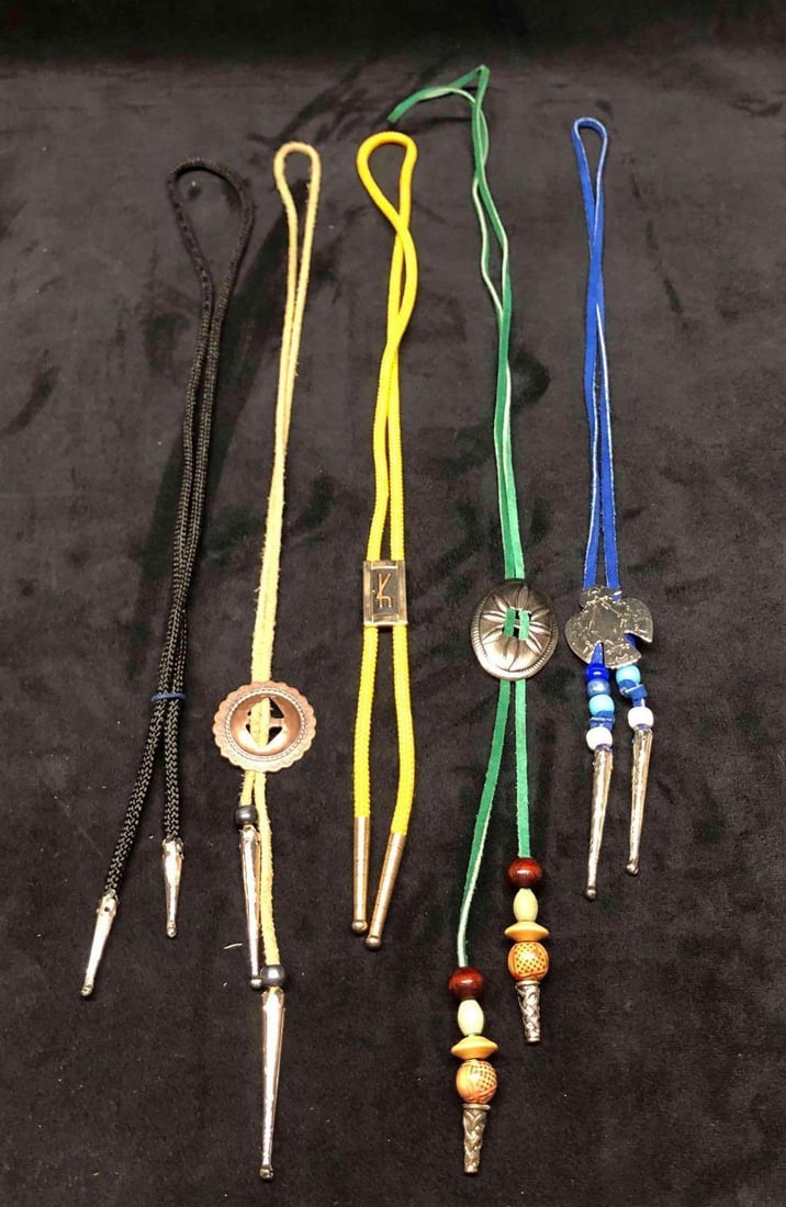 Assortment Of 5 Bolo Ties Auction