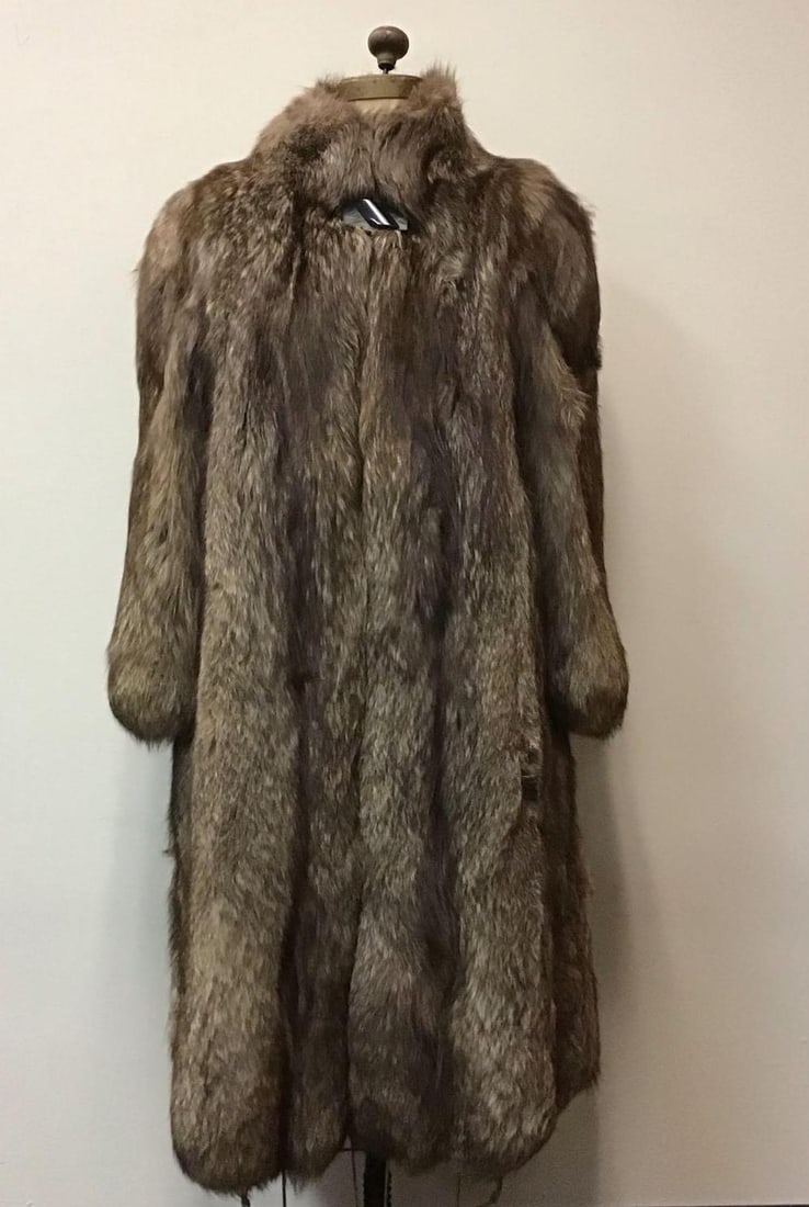 Saga Blush Fox Fur Coat Jacket Vintage Fashion Auction