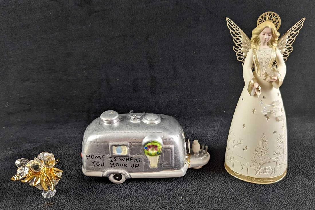 Swarovski Crystal Memories Rose Hallmark Angel & Trailer Ornament Auction