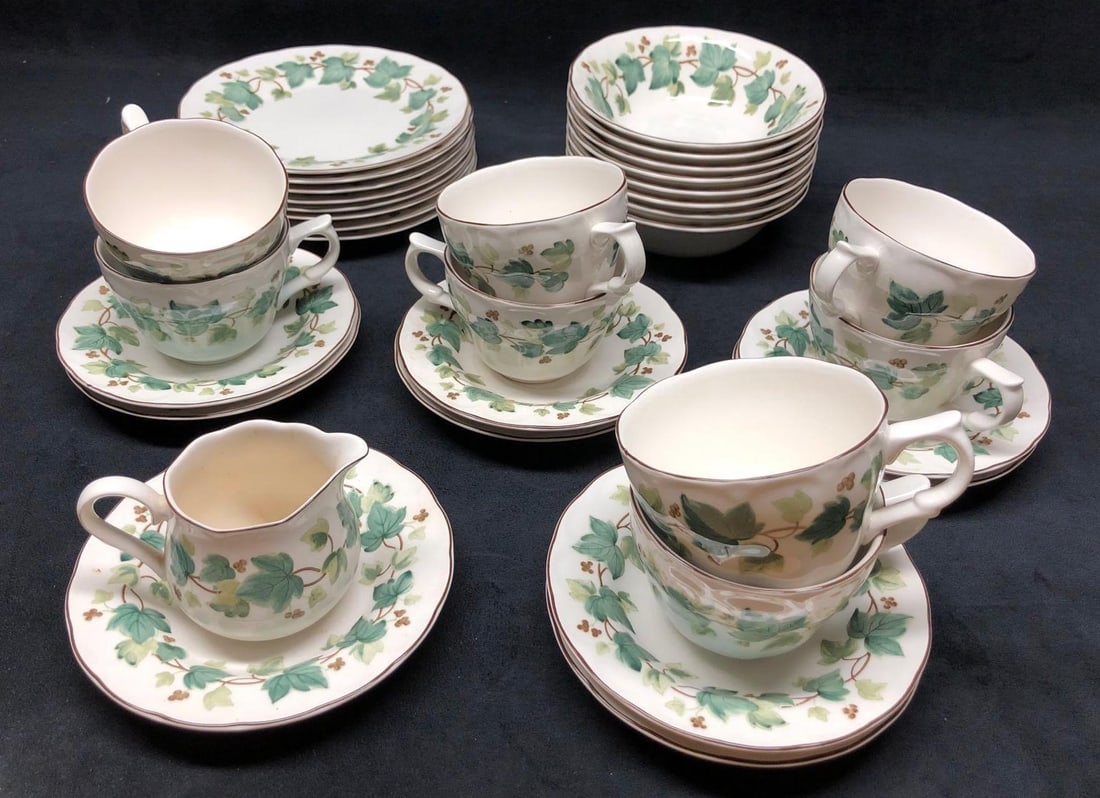 Nikko Tableware "greenwood Ivy" 34pc Set - Japan (set A) Auction