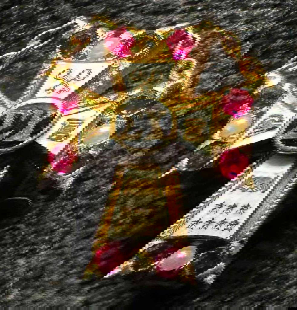 10k Gold Ruby Encrusted Vintage Sigma Chi Pin Auction