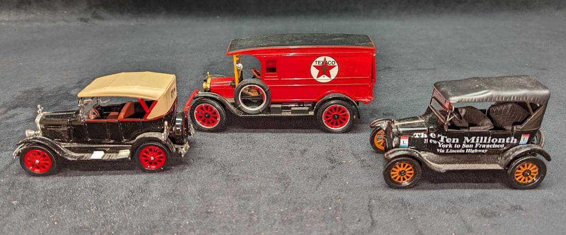 Die Cast Model T Touring Cars & Texaco Signature Model