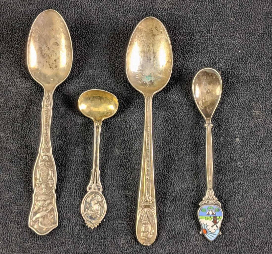 Assorted Vintage Souvenir And Commemorative Spoons Auction