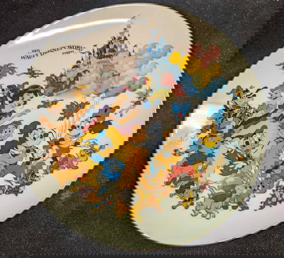 Disney World Tencennial Plate With The Original Box