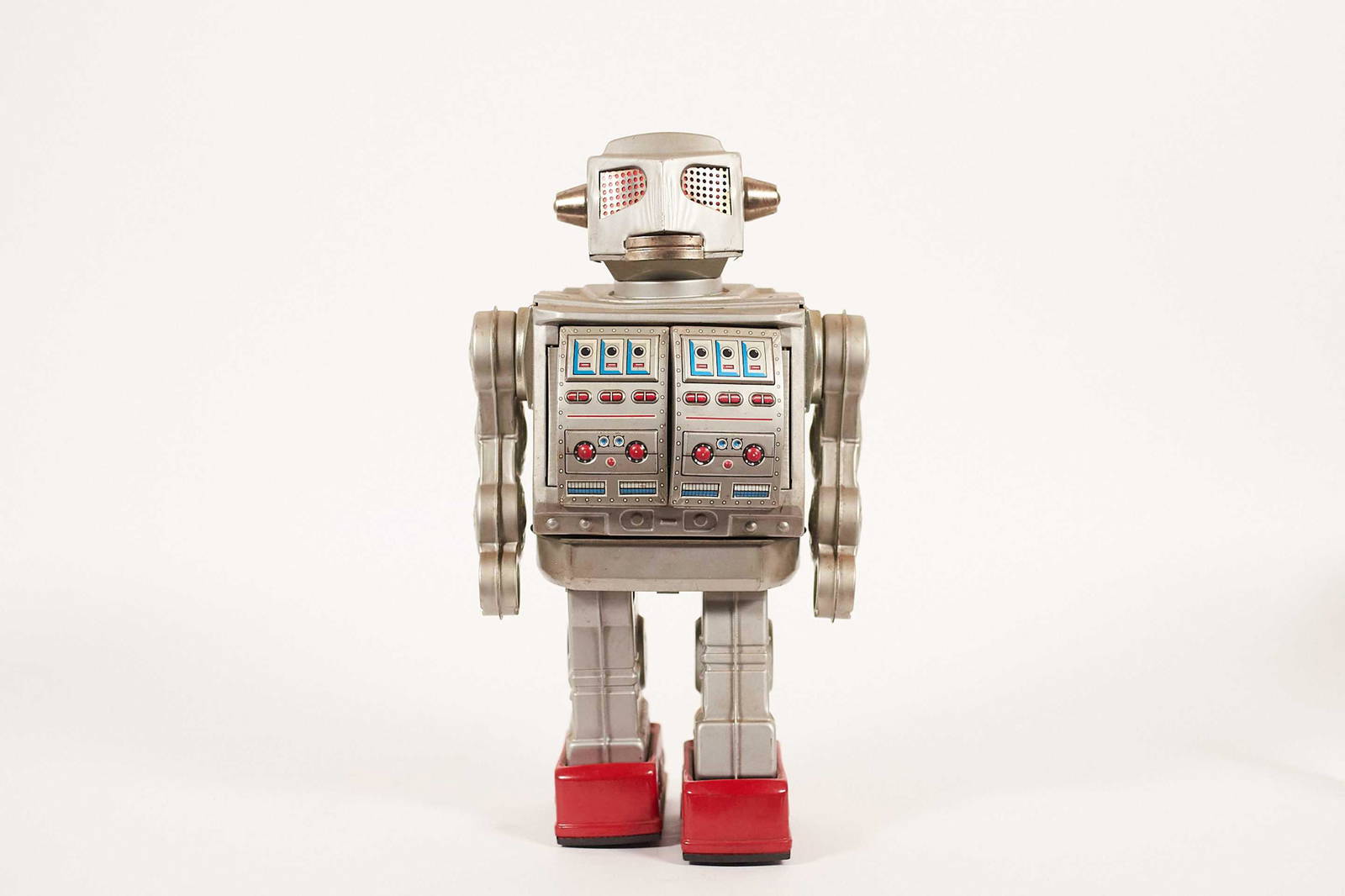 - Vintage Toy Robot - 1960's Auction
