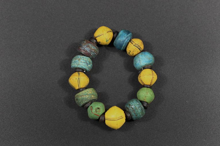 A Color Glazed Hand Bead Han Dynasty
