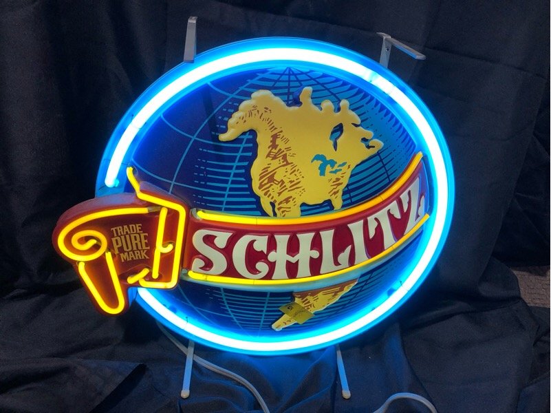 Vintage Schlitz Neon Beer Light Sign 1977