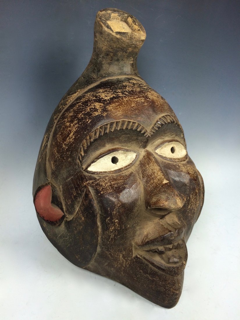 Bacongo Mask