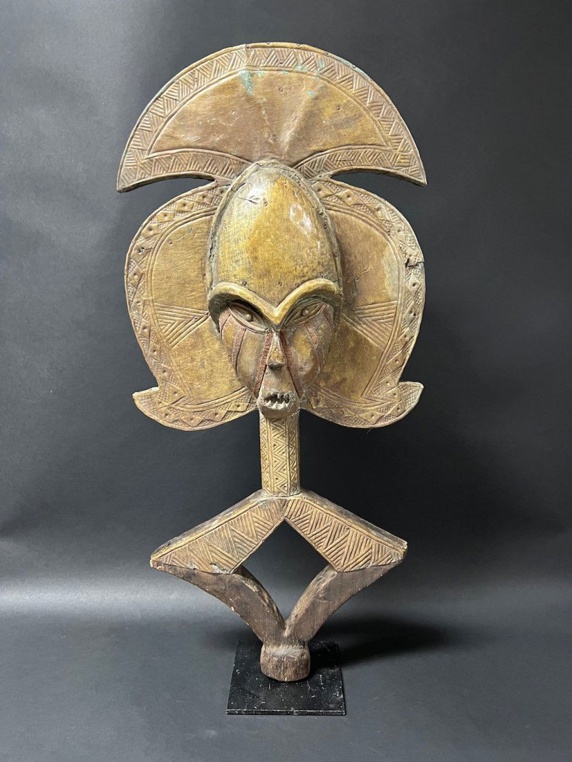 Bacota Reliquary Guardian Statue Auction