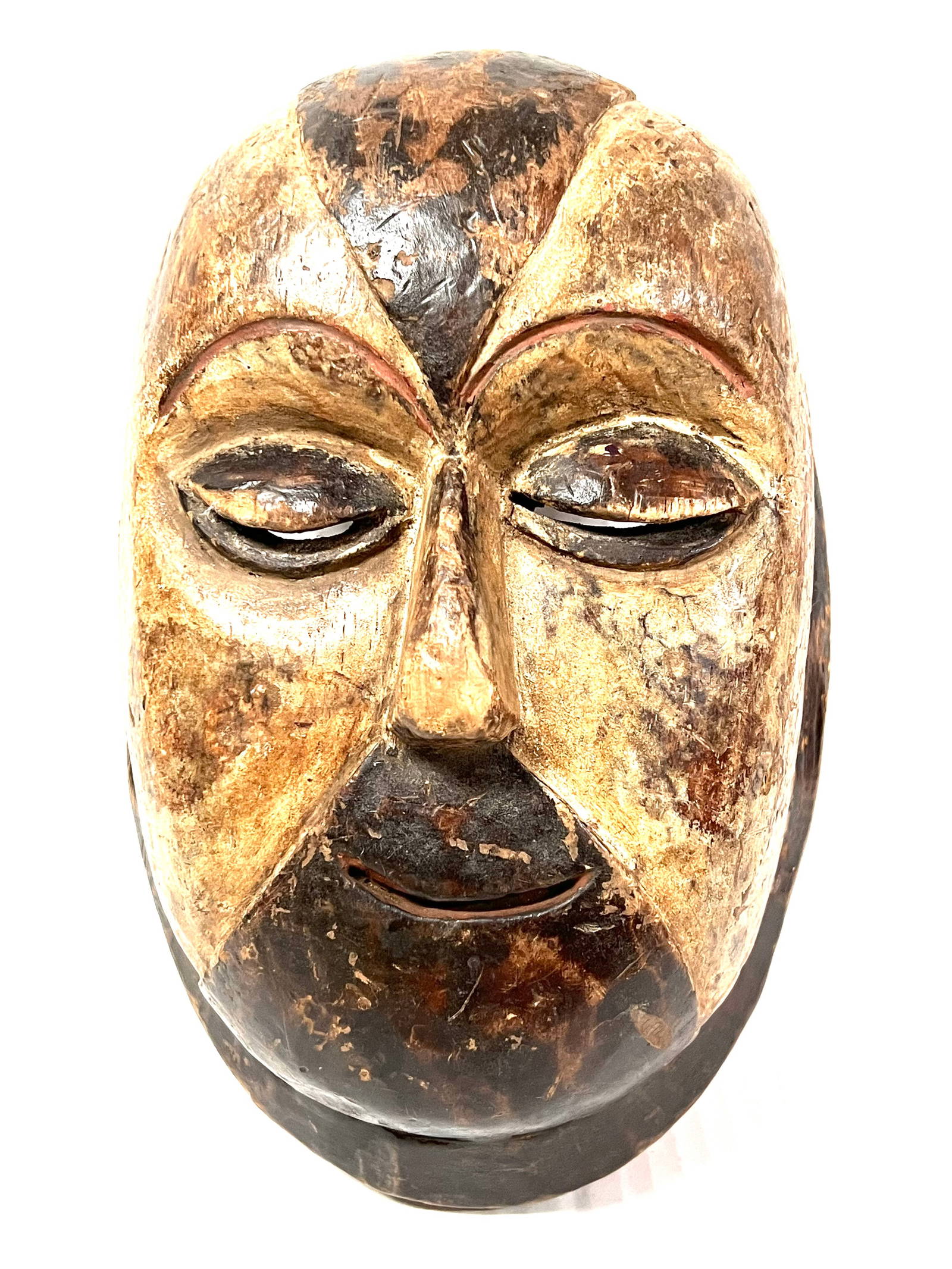 Aduma Mask Auction