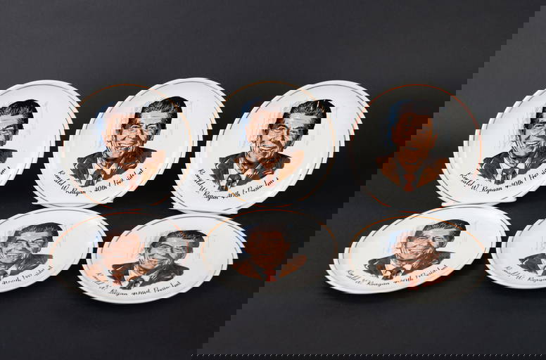 Ronald Reagan 40th President Plates (6 Small)