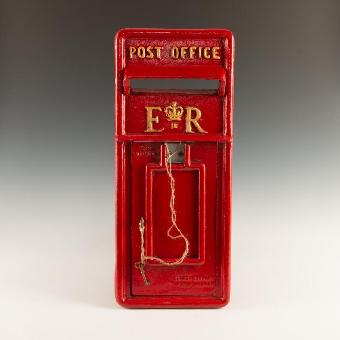 British Mailbox Face With 2 Keys By Carron Company