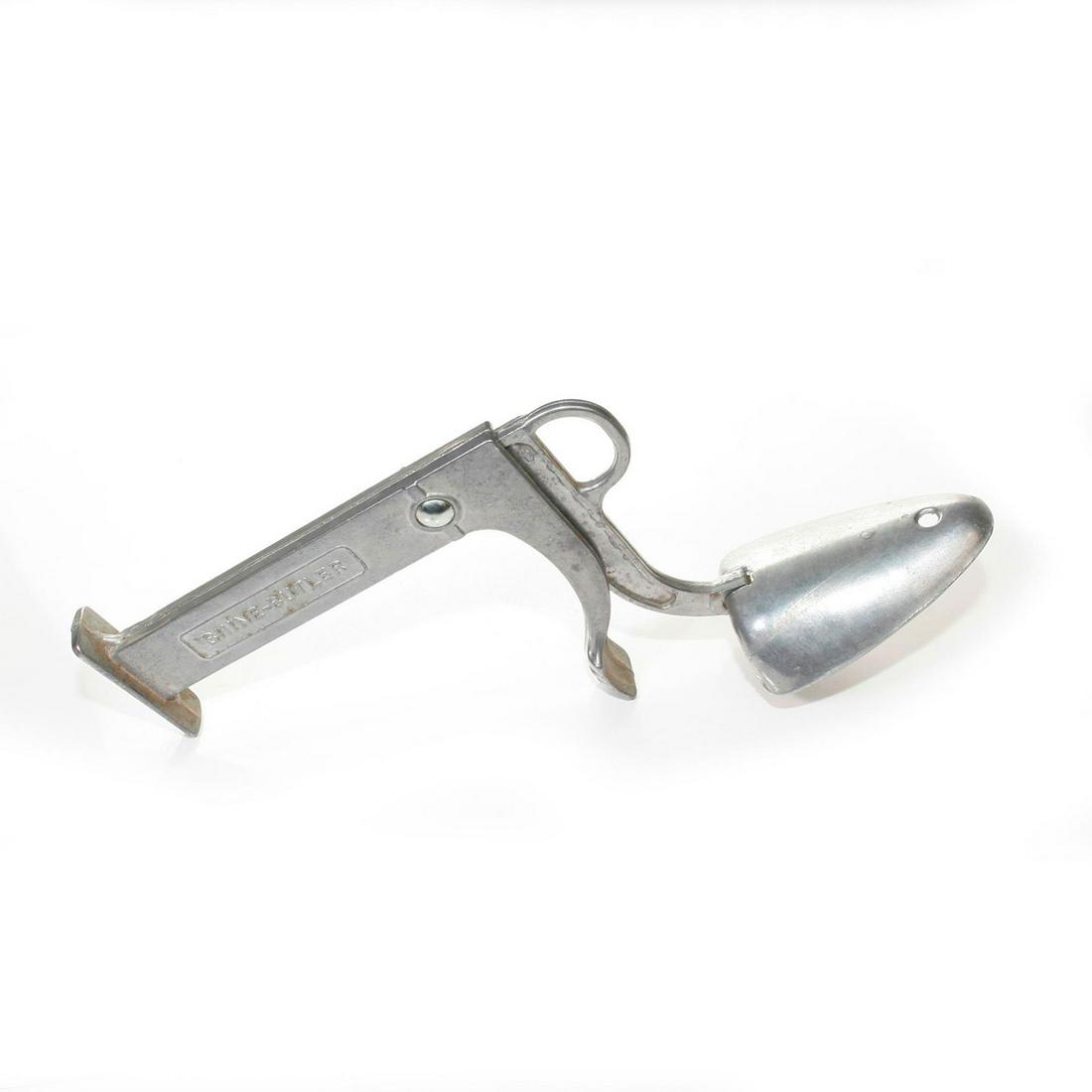 Shine Butler Shoe Holder