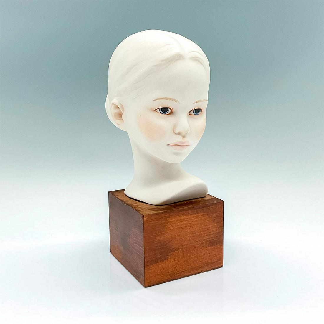 Cybis Porcelain Bust, Head Of Girl