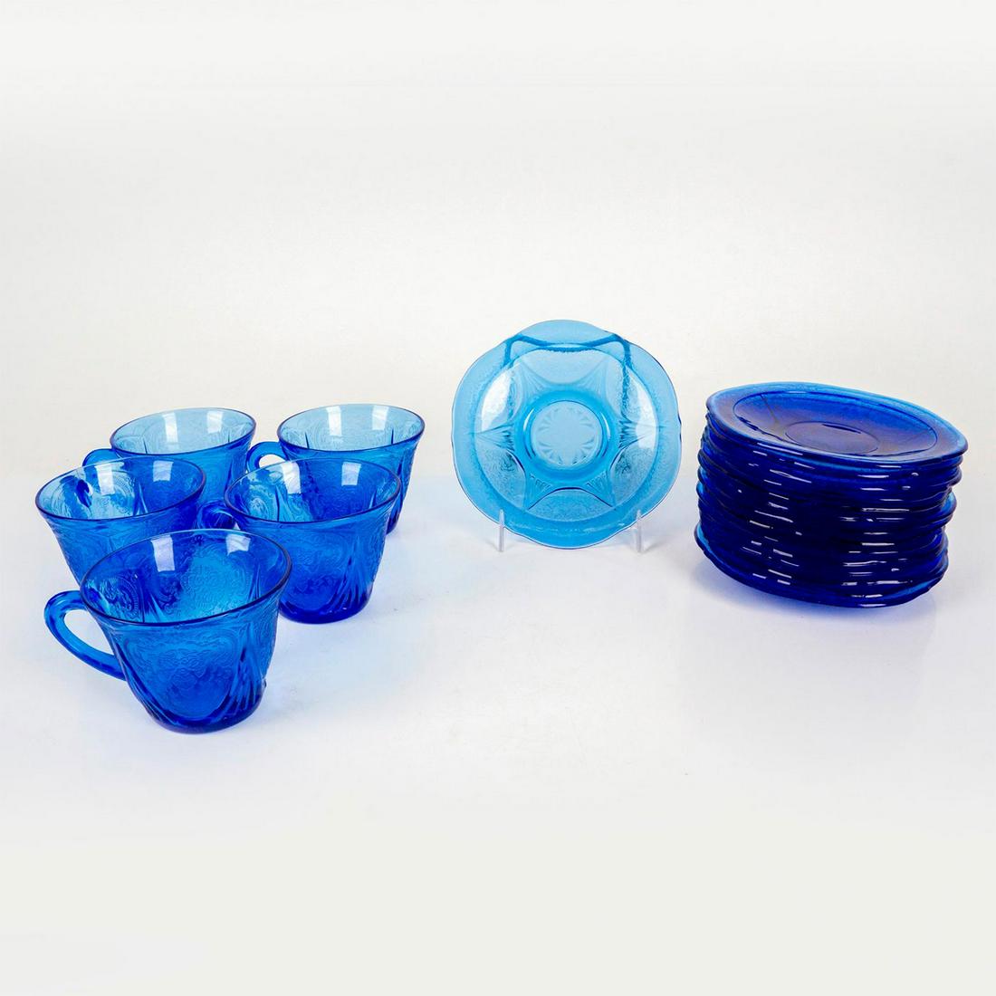 20pc Hazel Atlas Cobalt Blue Royal Lace Cups And Saucers Auction