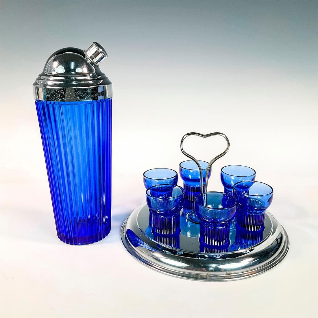 8pc Cobalt Blue Cocktail Shaker With Glass Caddy Auction