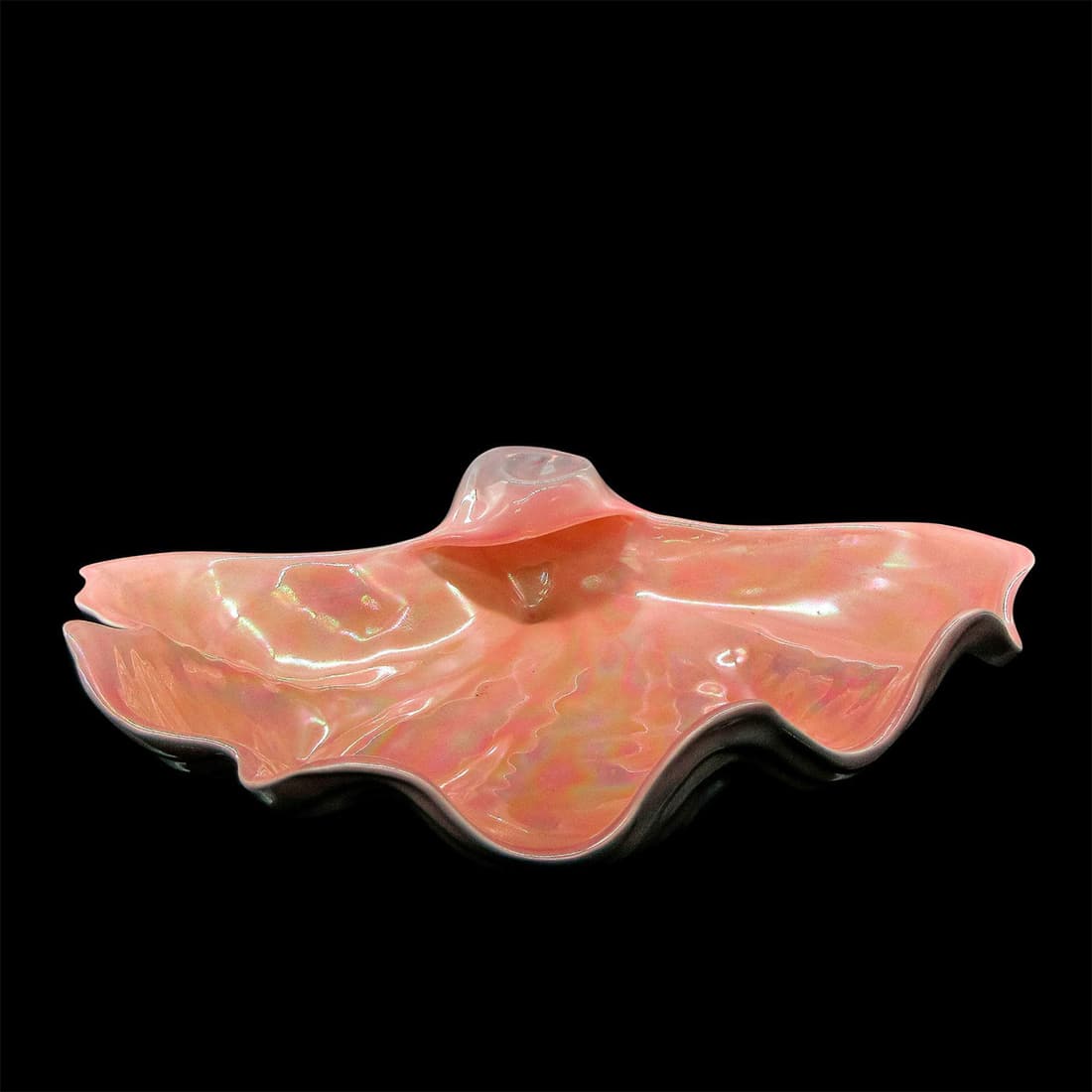 Beautiful Clam Shell Display Centerpiece Bowl Auction