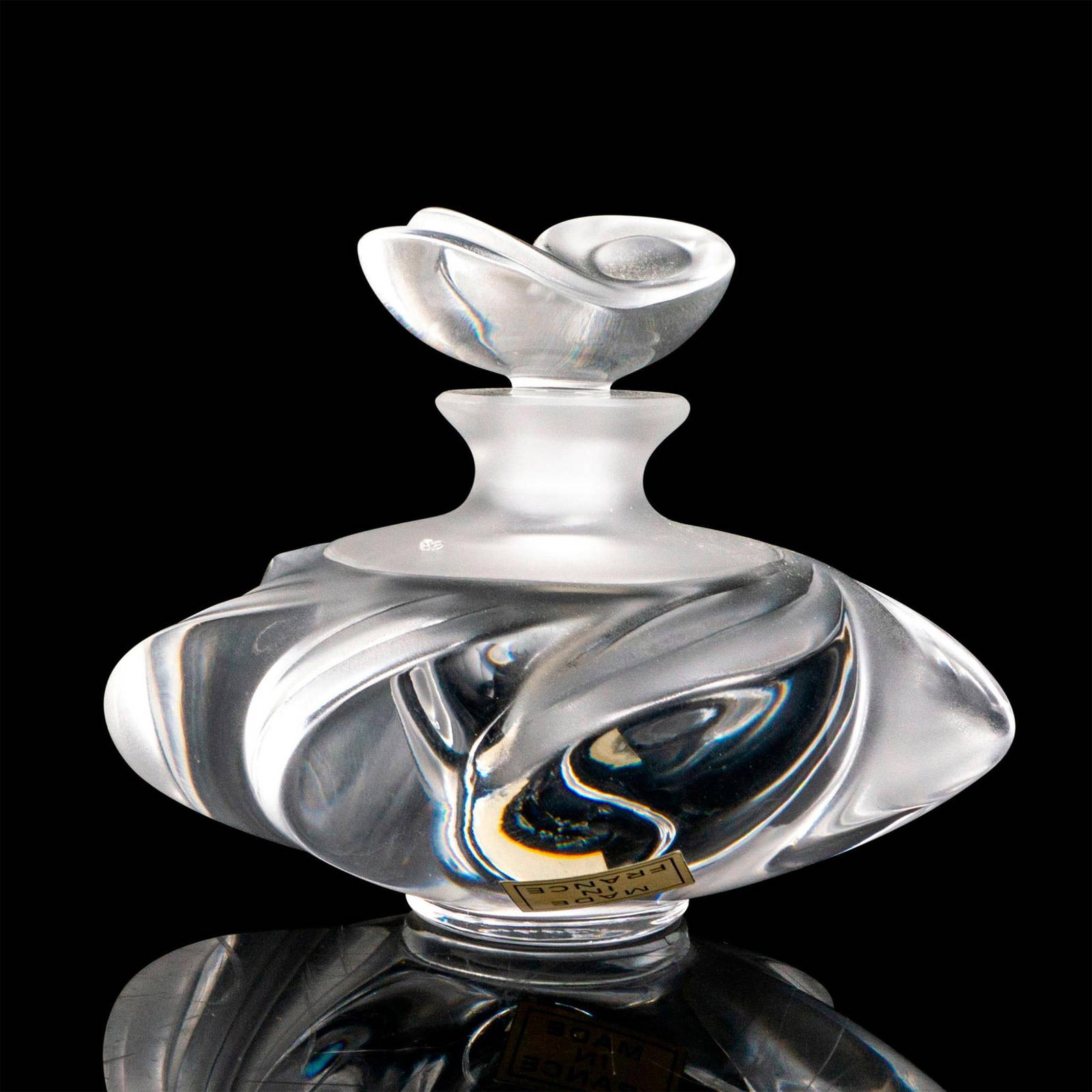 Lalique Crystal Perfume Bottle, Samoa Auction