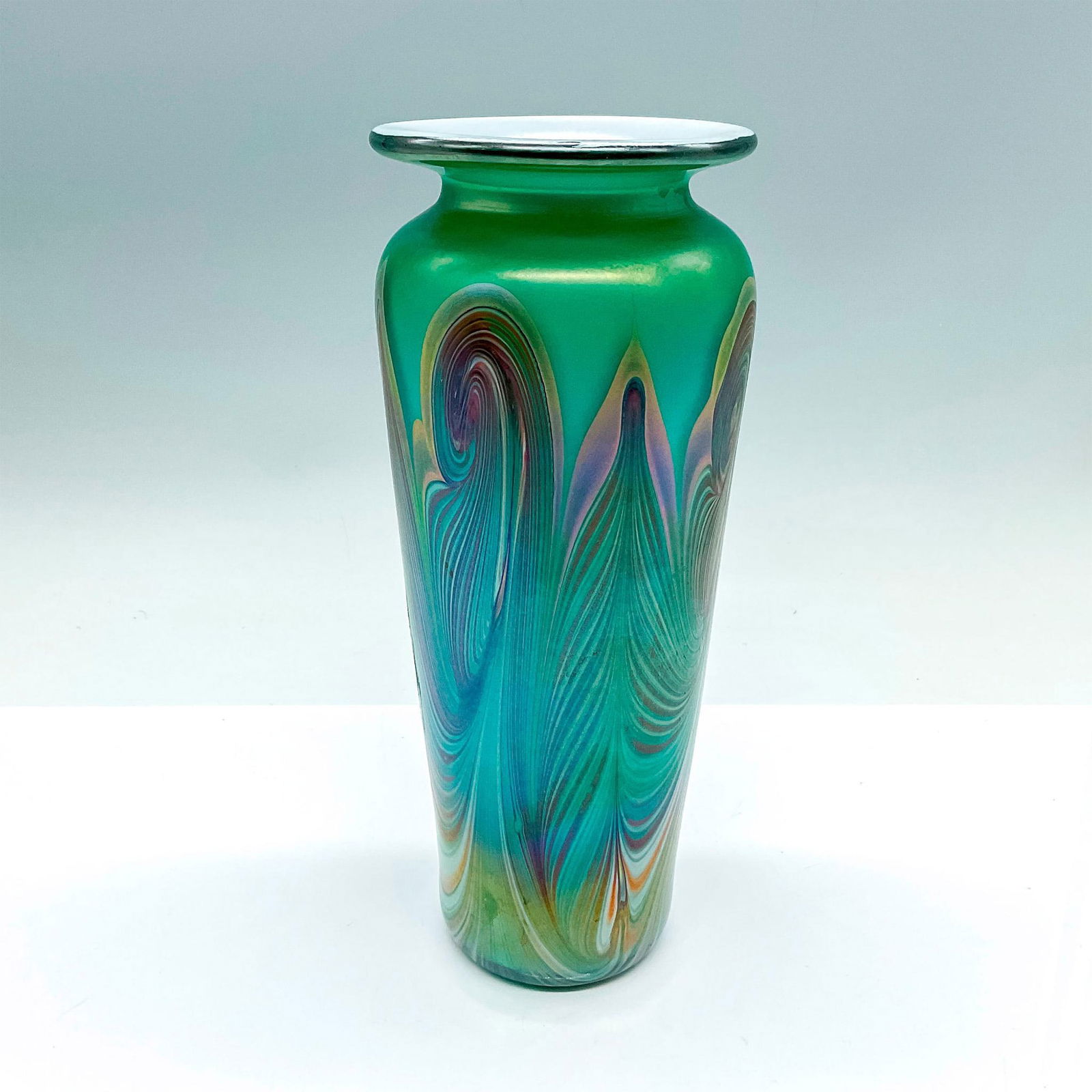 Vandermark Studio Art Glass Peacock Vase Auction
