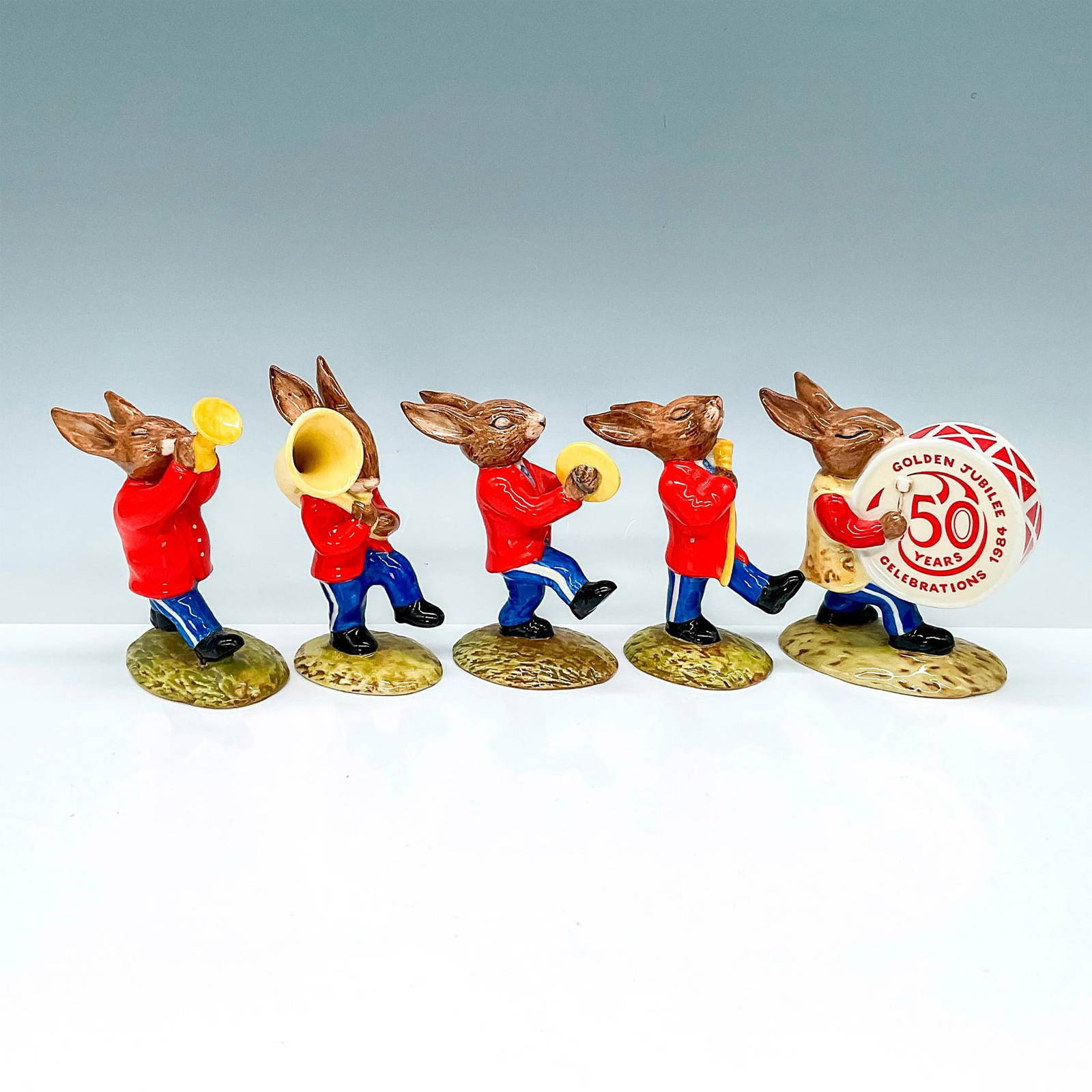 5pc Royal Doulton Bunnykins, Oompah Blue Band Auction