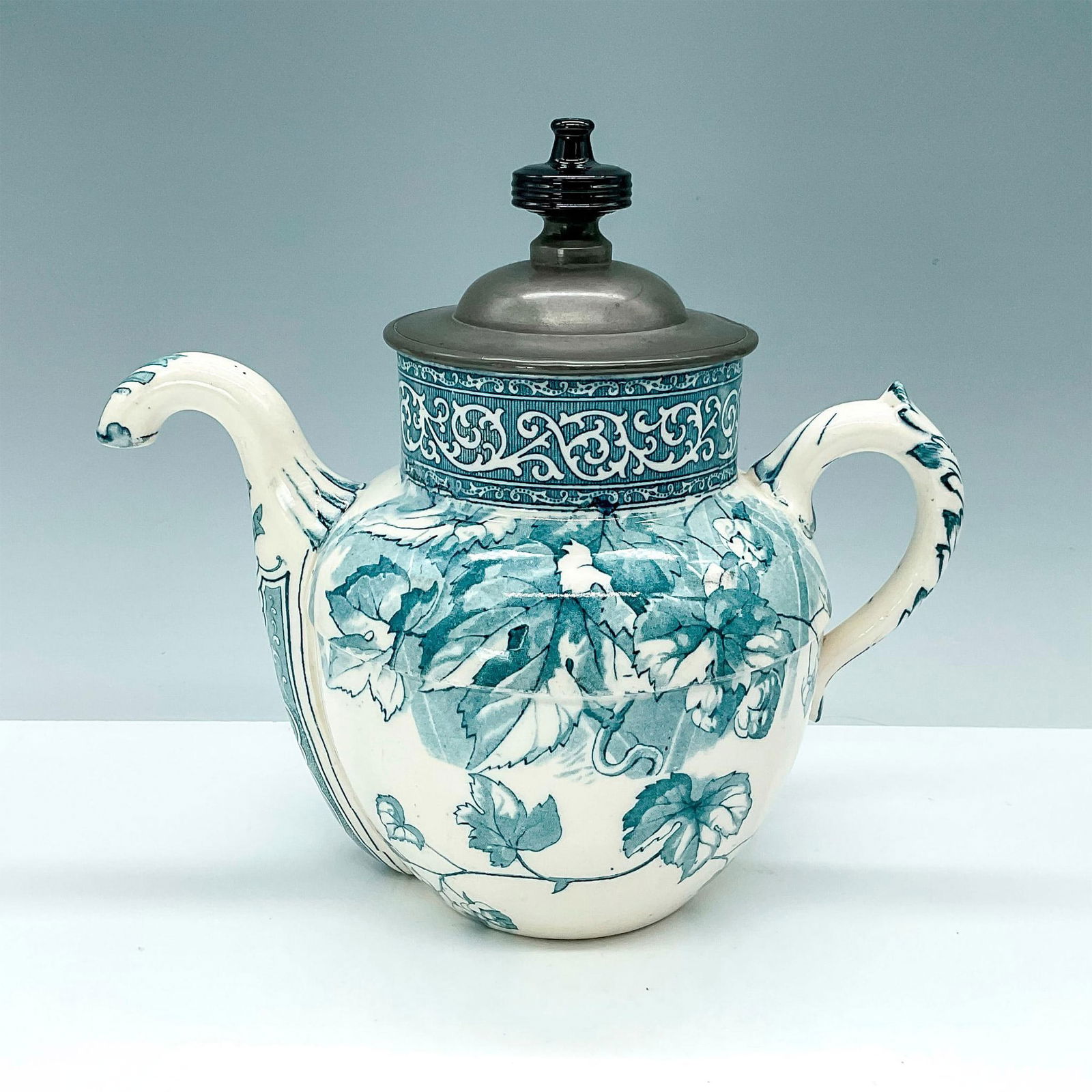 Doulton Burslem Darby And Joan Self Pouring Teapot