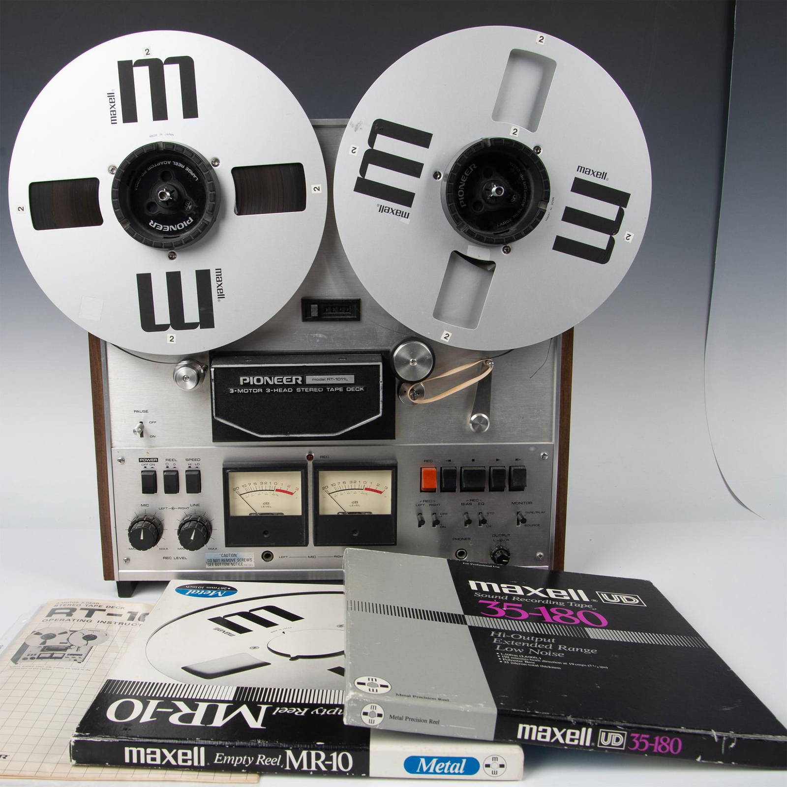 3pc Pioneer Model Rt-1011l 1/4" Reel-to-reel Tape Deck With Maxwell ...