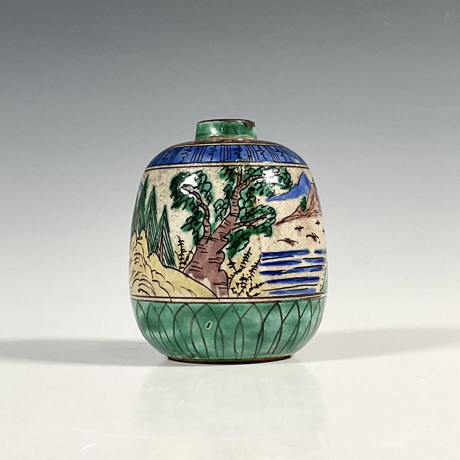 Antique Japanese Ko-kutani Ware Vase Auction