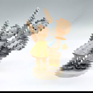 Goebel Hummel Porcelain Figurine, Auf Wiedersehen 153/i