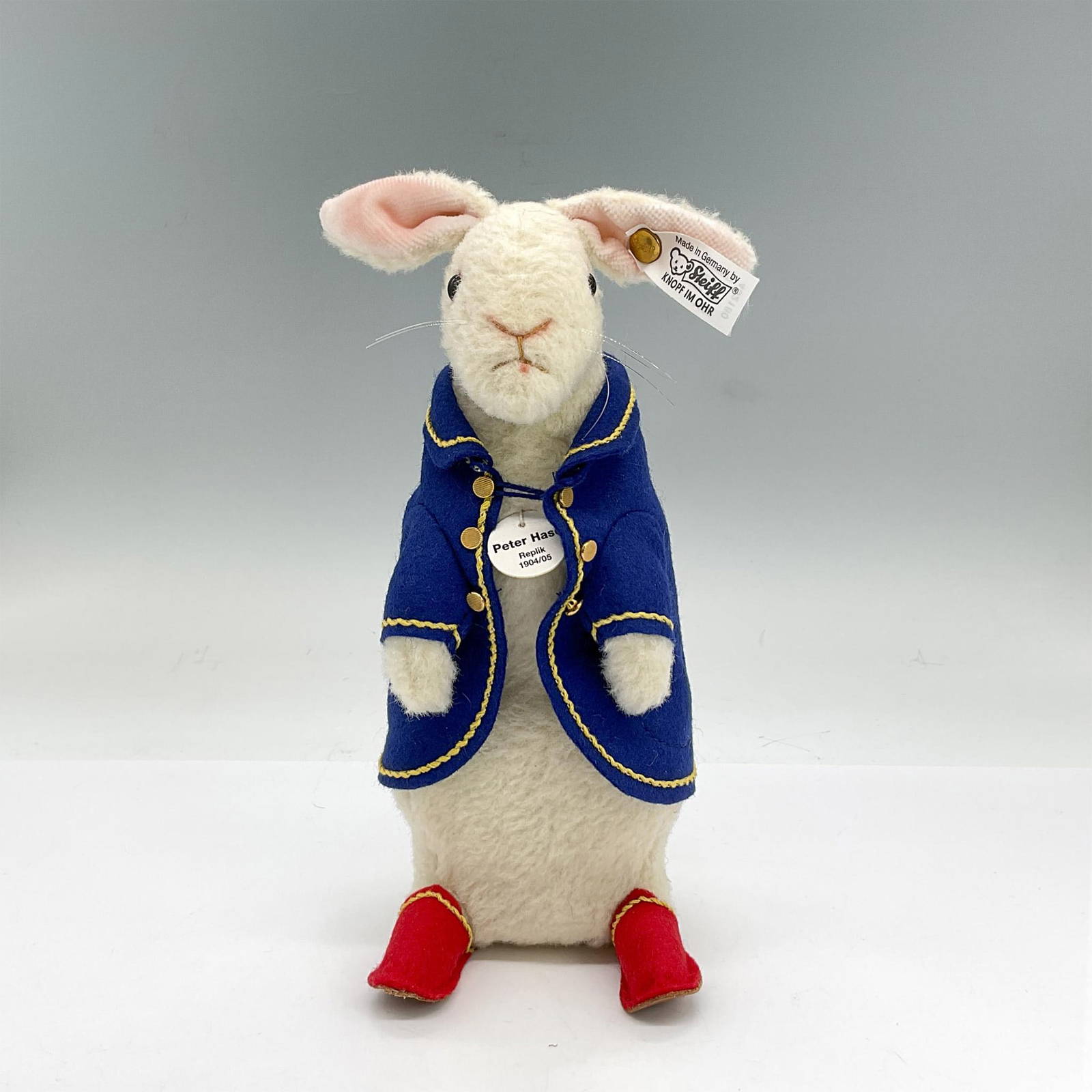 Steiff Stuffed Animal, Peter Rabbit Replica Auction