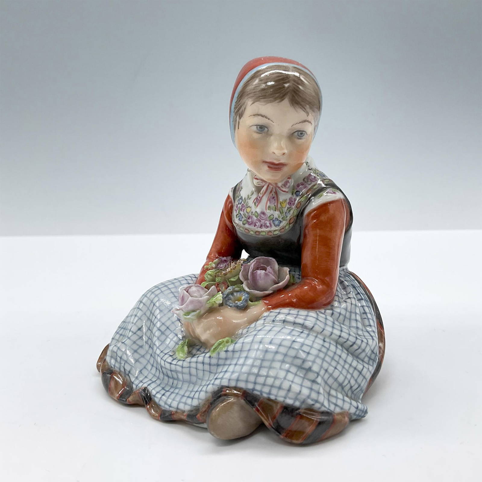 Royal Copenhagen Figurine, The Fyer Girl 12420 Auction